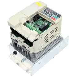 Yaskawa CIMR-JC4A0002BAA J2000 Variable Frequency Drive