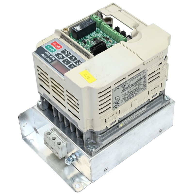 Yaskawa CIMR-JC4A0002BAA J2000 Variable Frequency Drive